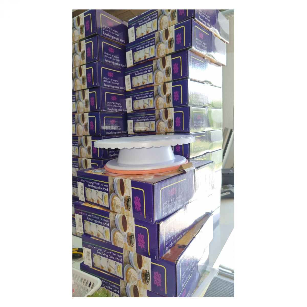 PVC stalak okretajući s valovitim rubom | Kolači | Cijena | Stalci za ...